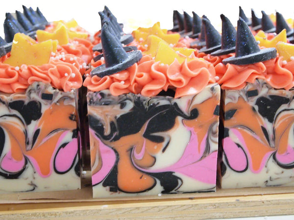 Berry Bewitching Artisan Soap | B'ellegant Cosmetics